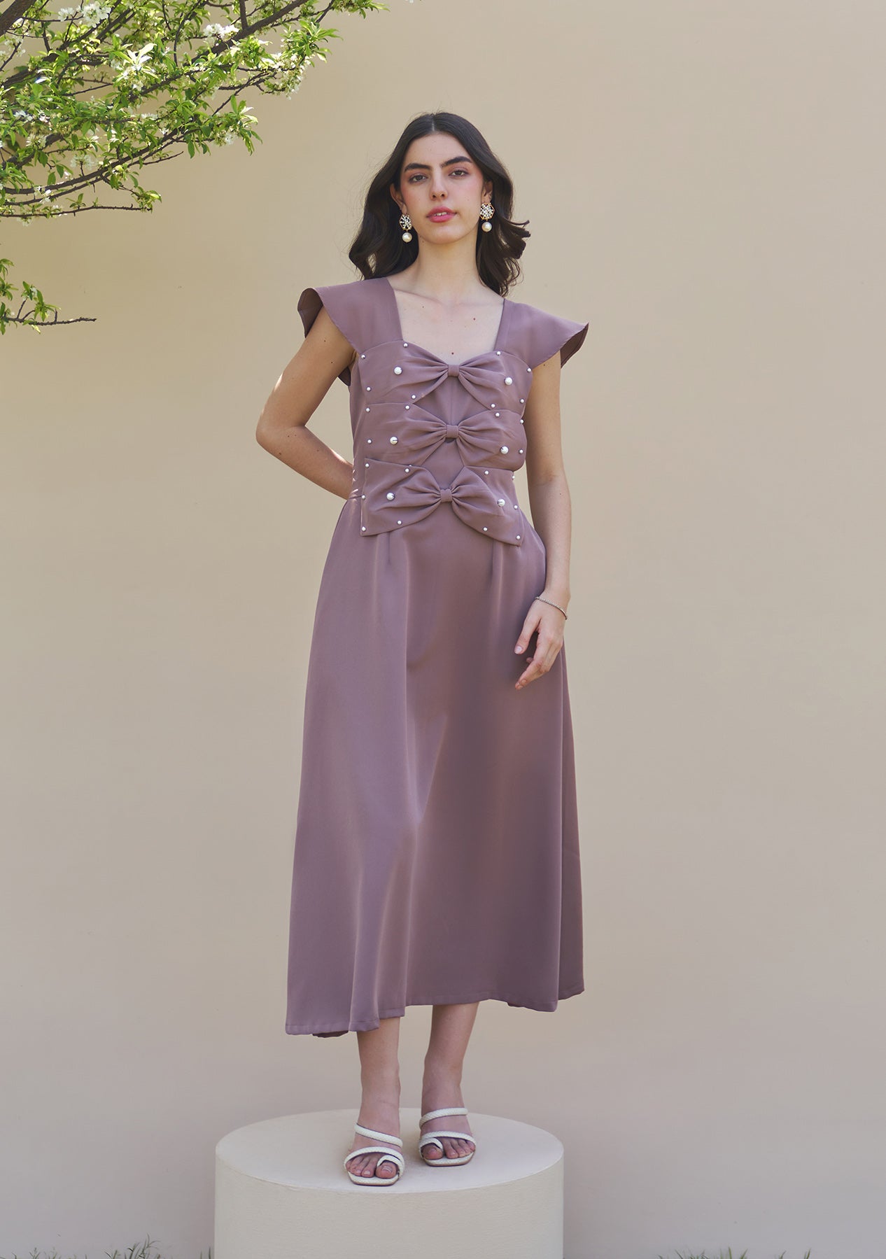 3 Bow Midi Dress (Mocha Mousse) —– amoshi.in